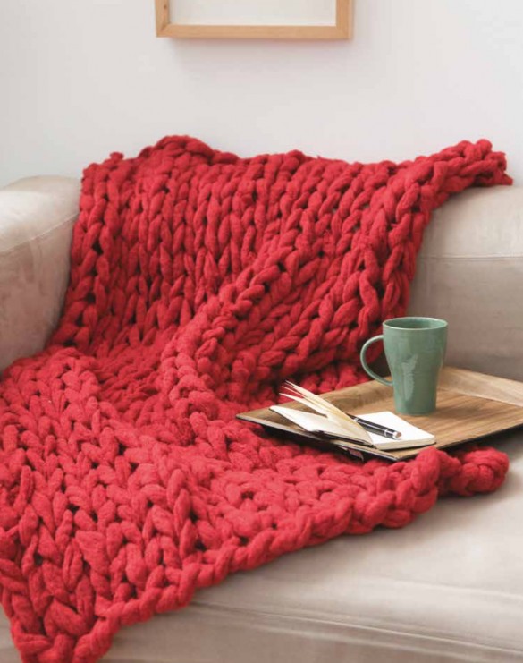 Basic Arm Knit Blanket | SimplyMaggie.com
